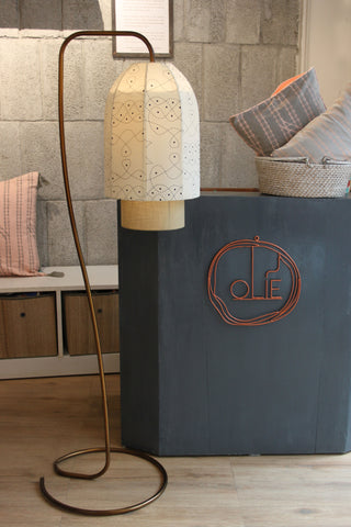 lighting – "FLOOR LAMPS" – Olie